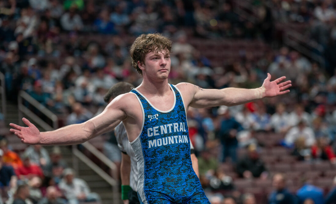 Central Mountain senior Luke Simcox wins second consecutive PIAA wrestling state title in ...